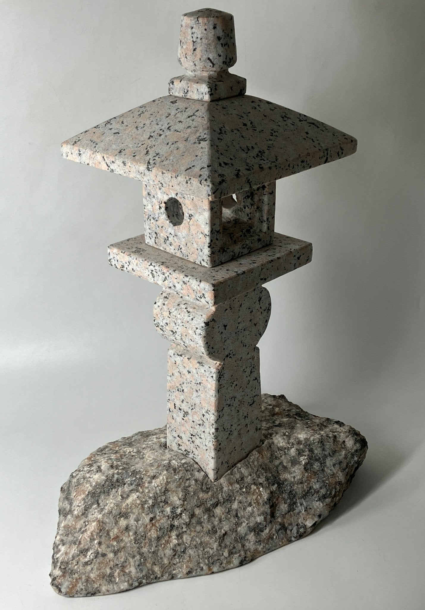 Small Pink Granite Oribe Stone Lantern Tourou Japan Japanese Garden Or ...